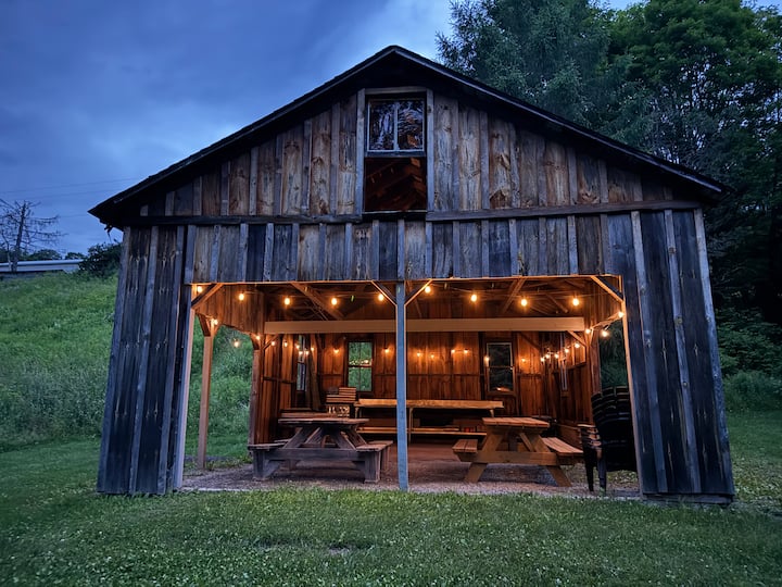 4br 2ba Catskills Escape - Pavilion, Stream & Pond - Bovina, NY