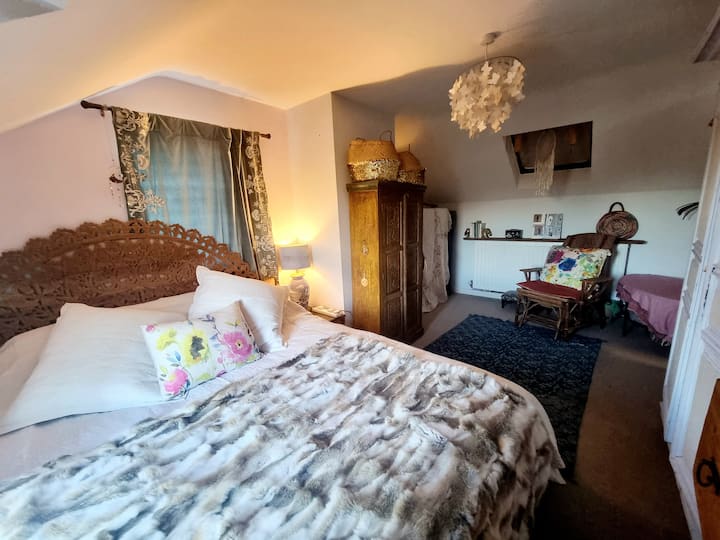 Cora's Cottage - Cardigan