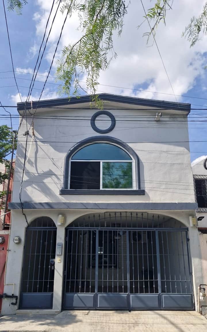 Casa Completa En Santa Catarina - Santa Catarina