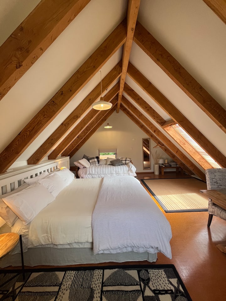 Rest In Ratanui - Paraparaumu