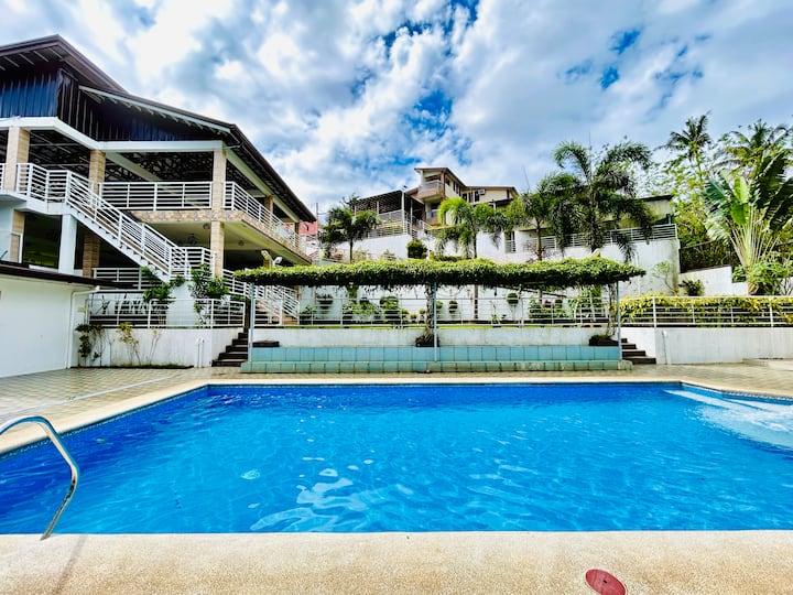 Villa Sofia At Silang - Tagaytay (45 Pax Maximum) - Tagaytay
