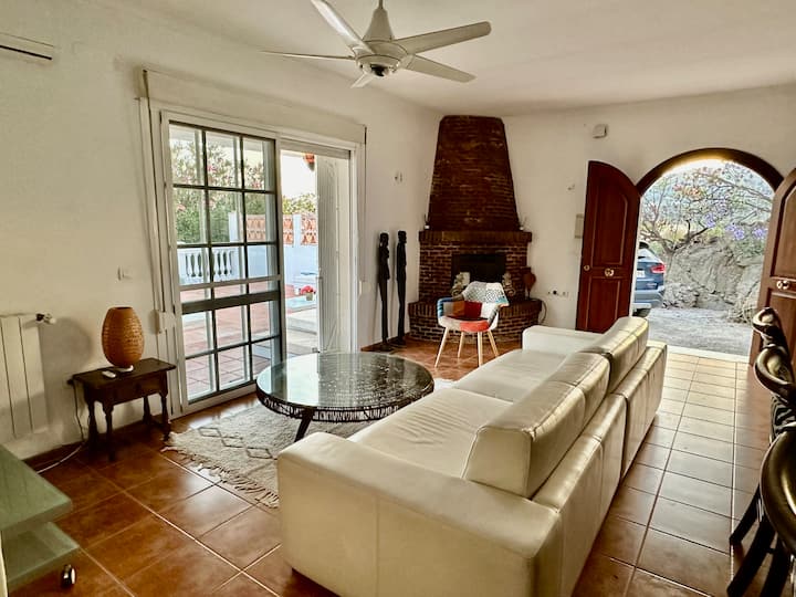 Villa Benamar. Amazing Views Of See And Mountain - Torrox Costa