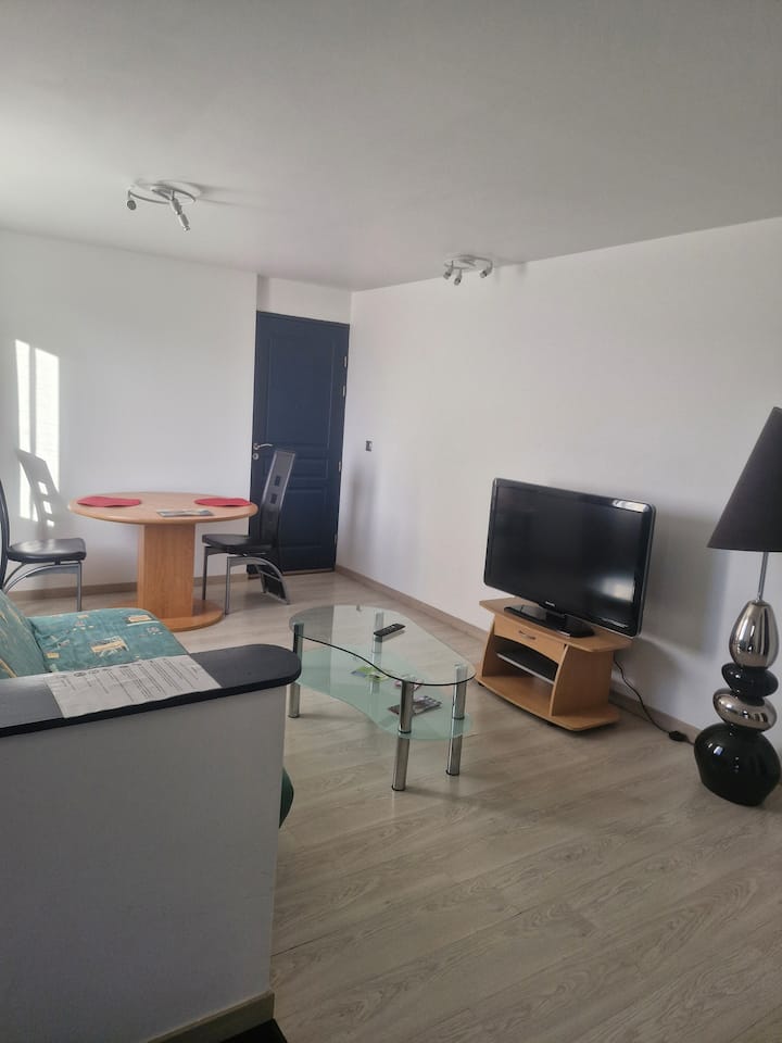 Appartement Dans Une Maison Individuelle - Meuse