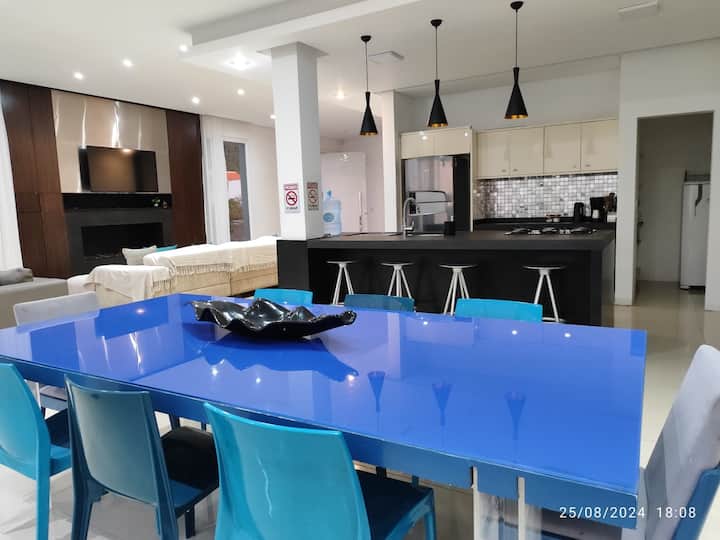 Casa Perfeita Para Suas Férias De Frente Mar - Florianópolis