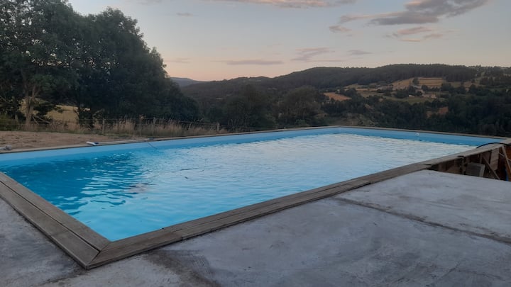 Corps De Ferme, Haute-loire Lim. Ardèche  Piscine - Haute-Loire