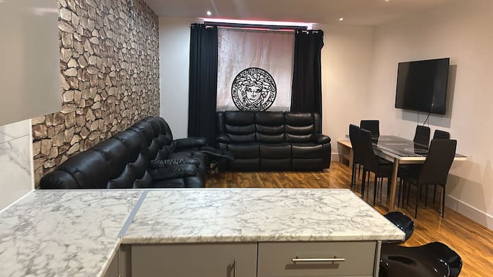 Maxwell Apartment - Glasgow