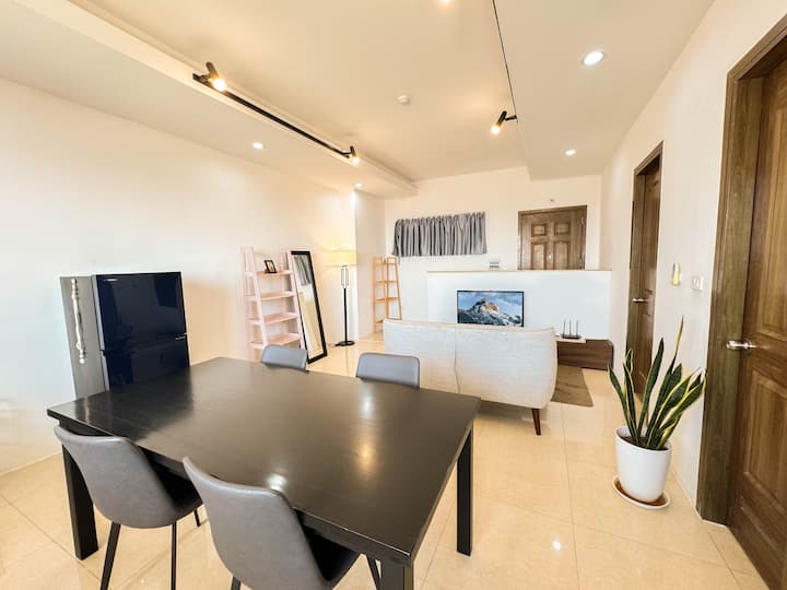 2-bedroom Condo Unit On 21st Floor - City View - Vientiane