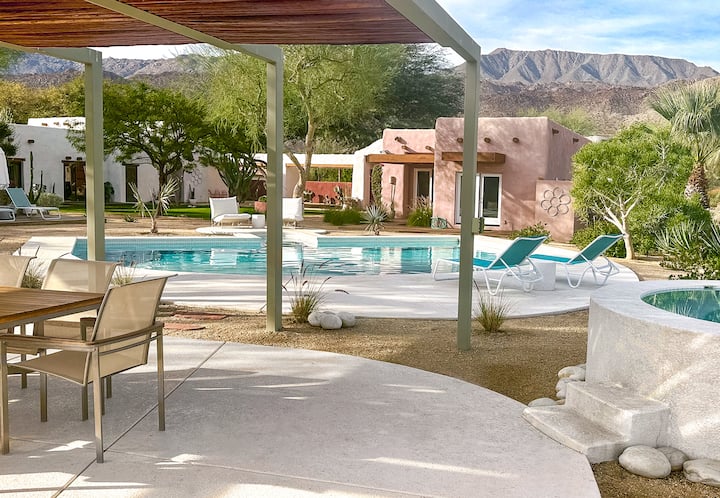 Villa Leche, Hill-top Estate With Panoramic Views - Palm Desert, CA