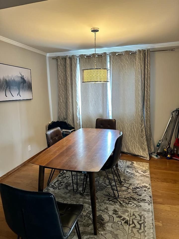 Cozy South Winnipeg Townhouse Near Downtown - Winnipeg