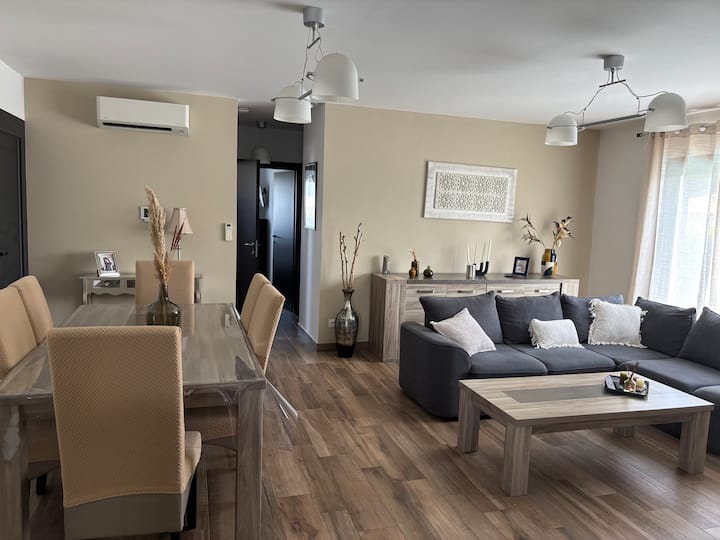 Villa Avec Piscine à Proximité De La Plage - Borgo