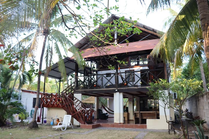 Beach Aventure Awaits - Hideaway In La Libertad - La Libertad