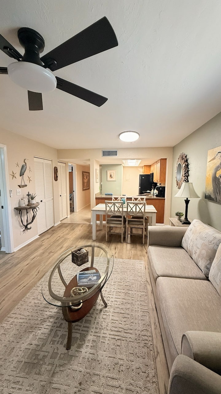Resort Living In Beautiful Naples - Naples, FL