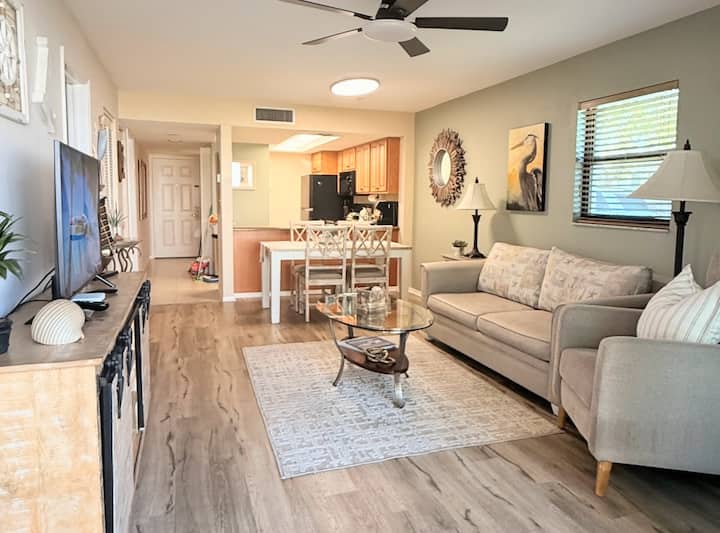 Resort Living In Beautiful Naples - Naples, FL