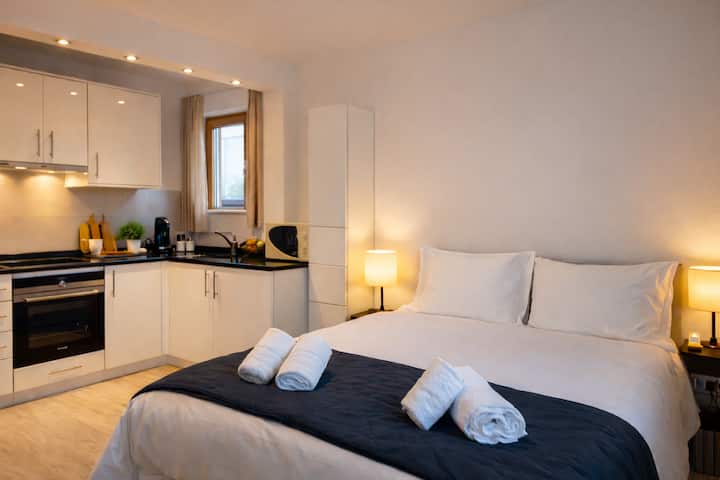 Studio Cosy à 5 Minutes à Pied De La Gare De Gland - Nyon