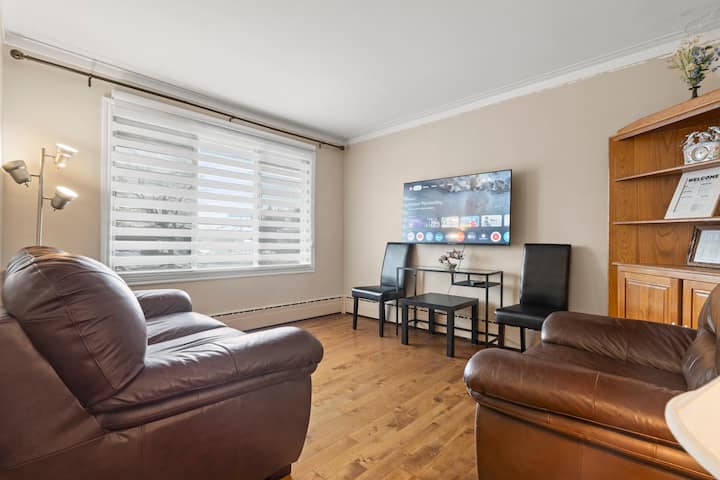 Comfortable Entire Apt In Laval Montreal - Montreal