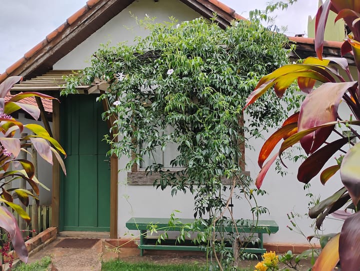 Chalés Do Arvoredo - Chalé 3 - Próx. Gleba Palhano - Londrina