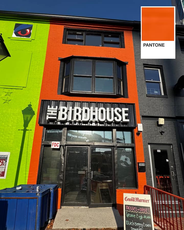 Apartment Steps From Camden Yards - Baltimore, MD