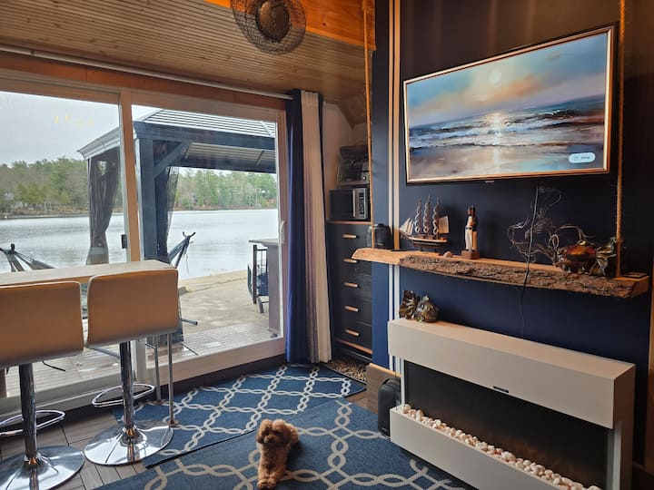 Zukaland Boathouse With Wood Cedar Spa In Muskoka - Gravenhurst