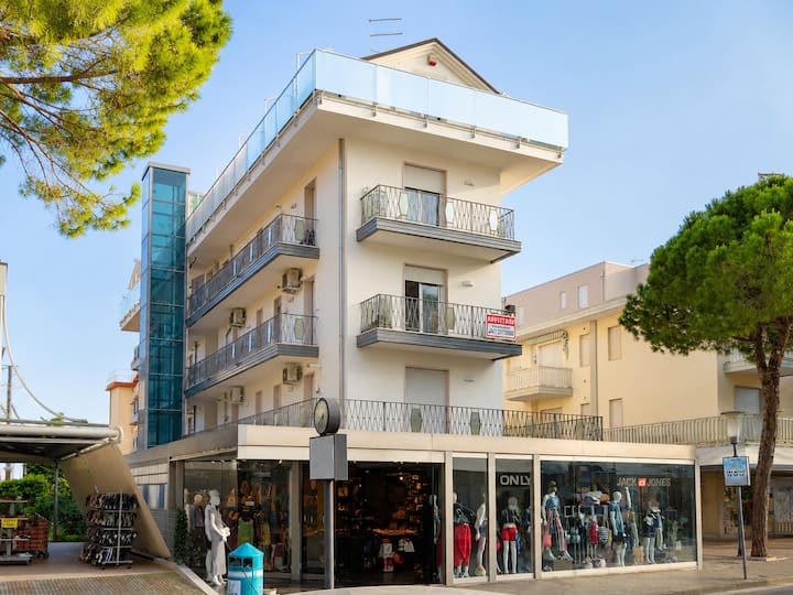 Cristina 8 - Carraro Immobiliare Jesolo - Lido di Jesolo