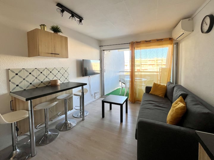 Charmant Studio Avec Climatisation Et Piscine - La Grande-Motte