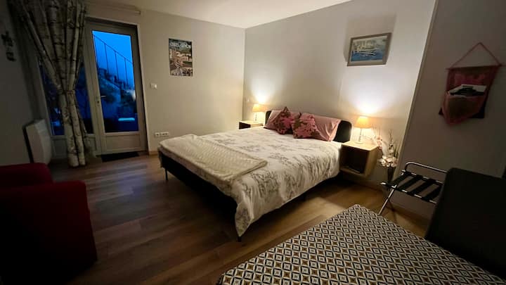 Chambre Cosy Avec Terrasse En Centre Historique - Riom