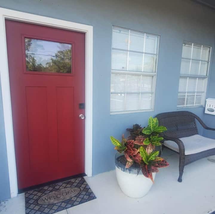 Red Door Studio In Lakeland - Lakeland, FL