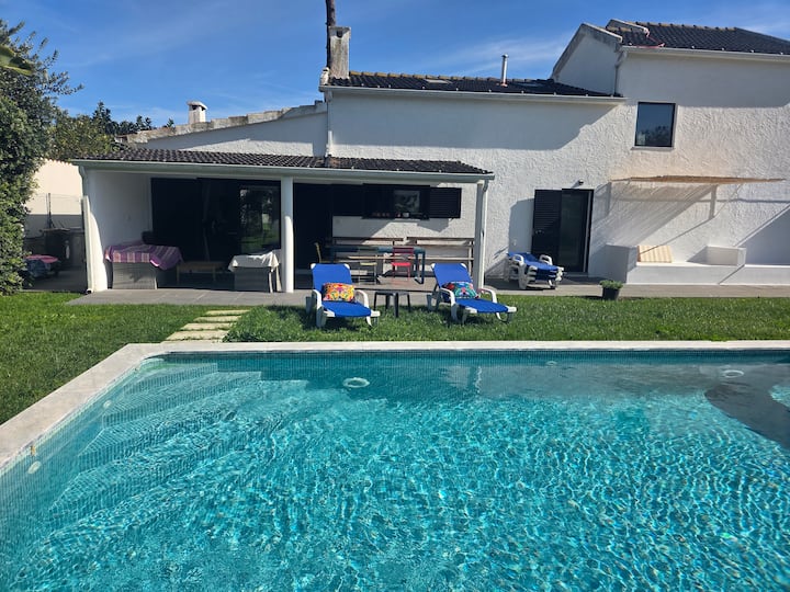 Maison Piscine Proche Plage Et Lisbonne - Costa da Caparica