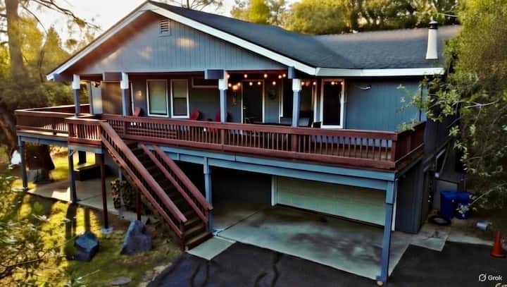 Hidden Haven At Pine Mountain Lake Near Yosemite - Groveland, CA