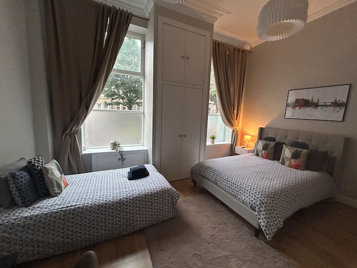 Charming Studio Flat In Vibrant Leith - Edinburgh