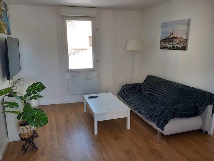 T2 1er éTage Entre Centre Ville Et Calanques - Marseille