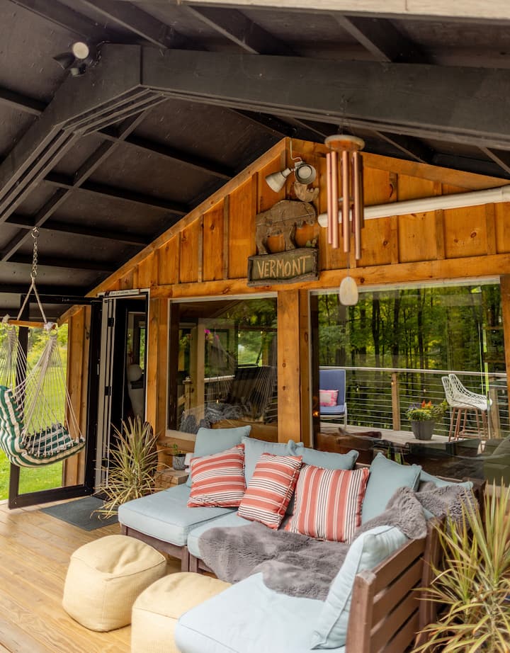 Bearfoot Bungalow - Stowe, VT