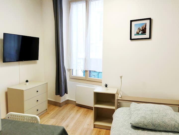 Charmant Studio Calme En Centre-ville De Poitiers - Poitiers