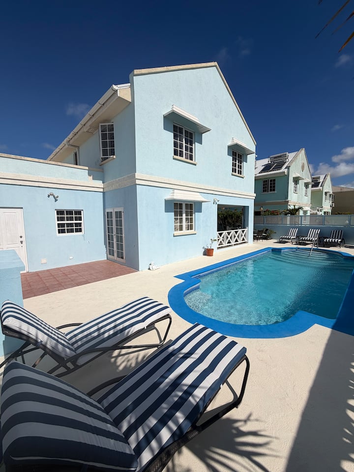 A Beautiful 4 Bedroom, 3 Bathroom Villa With Pool - Barbados