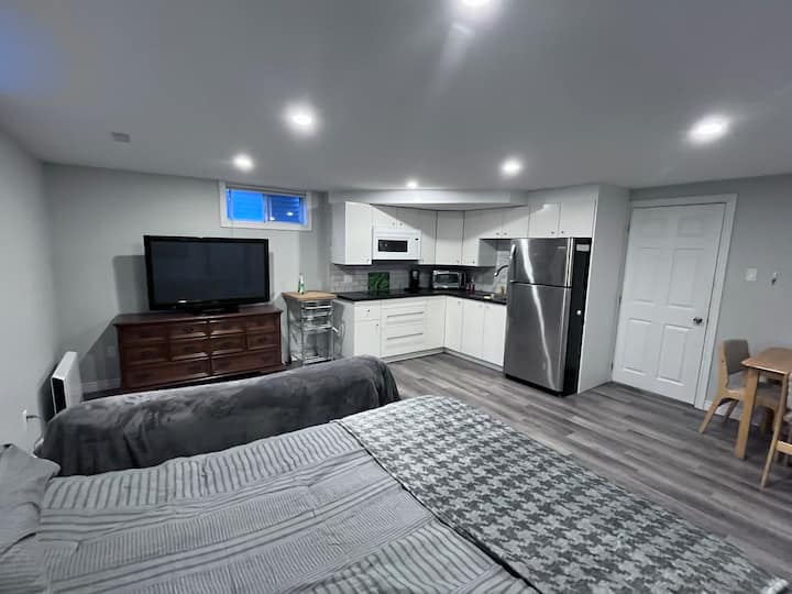 Corrie Crescent Apartment - Waterloo, Ontàrio, Canadà