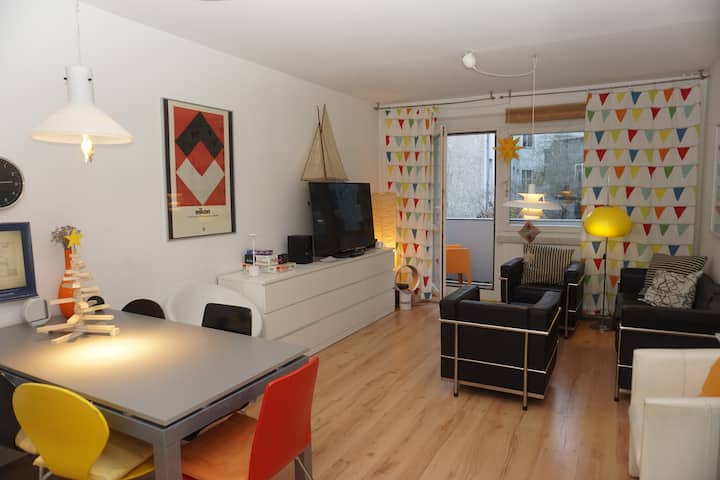 Middle But Quiet, Ideal For Families To 6 Guests - Berlin