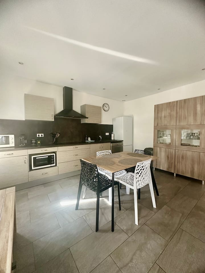 La Mentonnaise - Plage Rondelli (Menton)