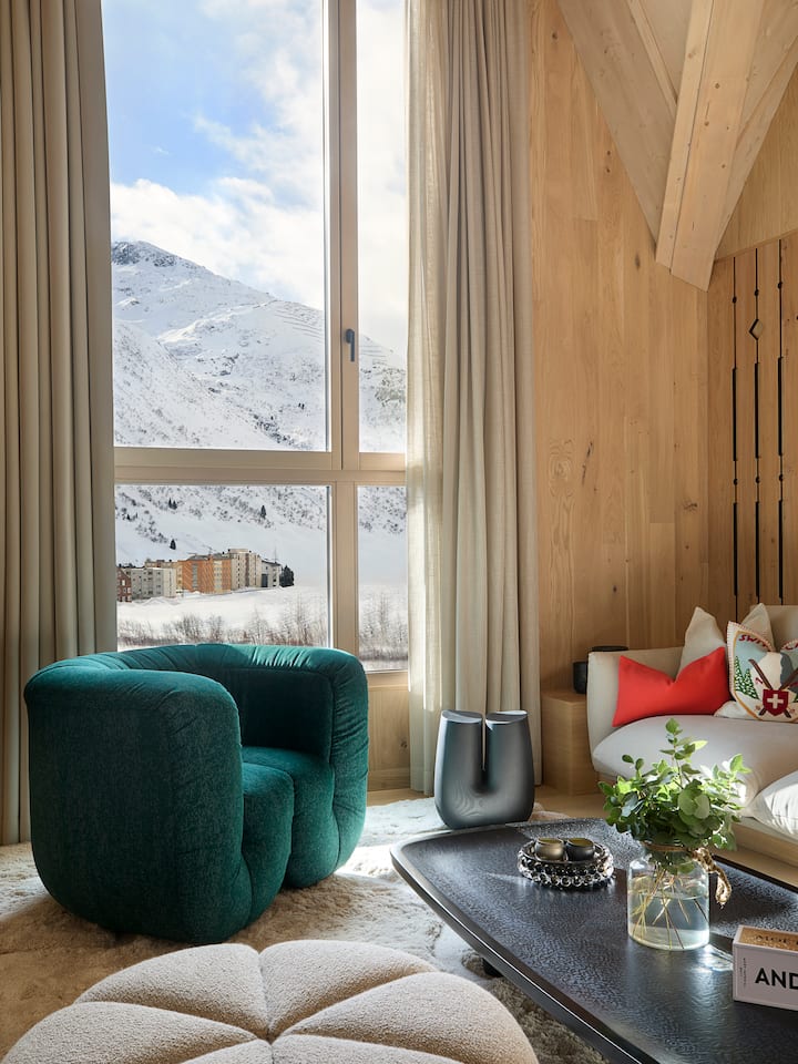 Three-bedroom Deluxe Apartment - Andermatt