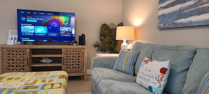 Family Friendly Bay Side Condo (Smoke-free) - Treasure Island, FL