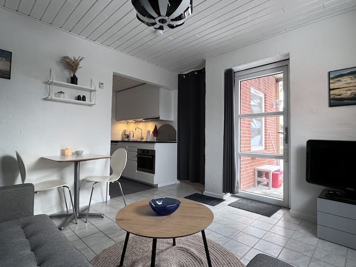 Hyggelig Lejlighed Med Terrasse Tæt På Centrum - Thisted