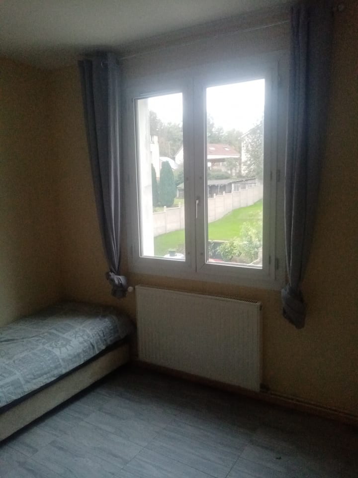 Belle  Chambre  Claire & Calme - Fontainebleau