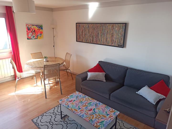 Appartement Centre Perros-guirec, Proche Plages - ペロス=ギレック