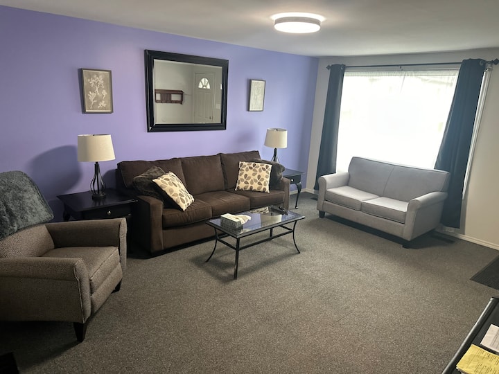 Riverside 3 Bed Laundry Parking,near Victoriaville - Thunder Bay