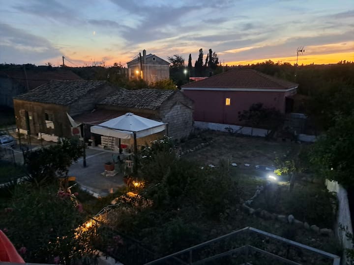 Retire Alefkimmon - Kavos