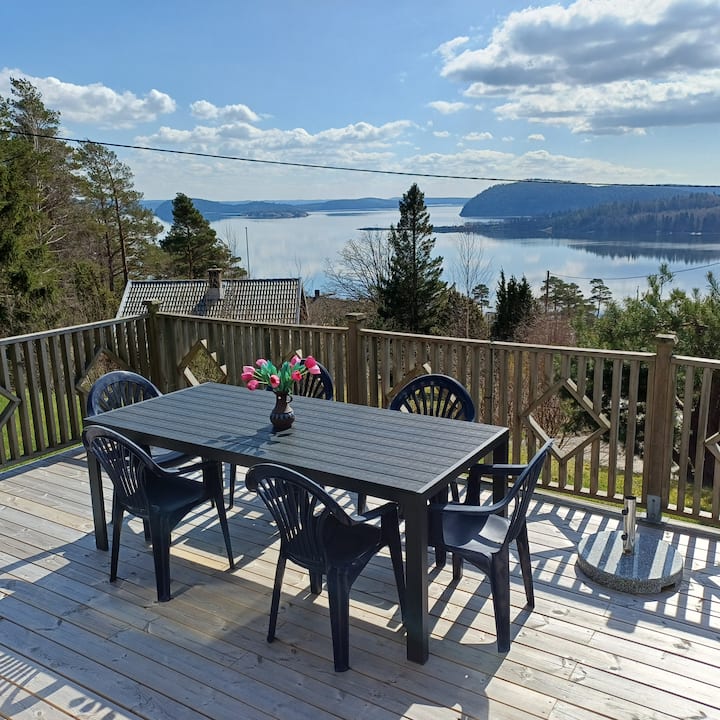 Cottage With Sea View - Sweden