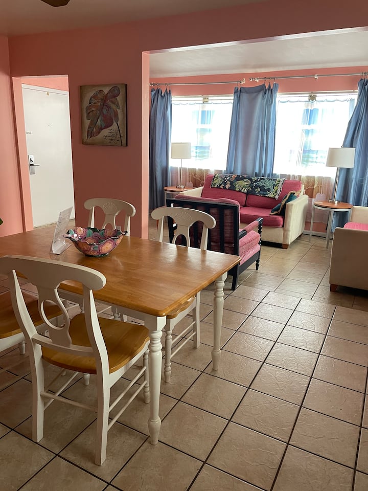 Stay Salty*1bdrm/1bath*block From The Beach - First Landing State Park, Virginia Beach