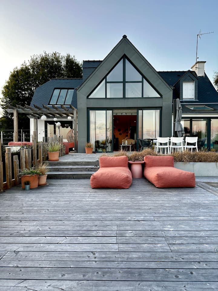 Villa Les Pieds Dans L Eau, Plage De Tahiti - Névez