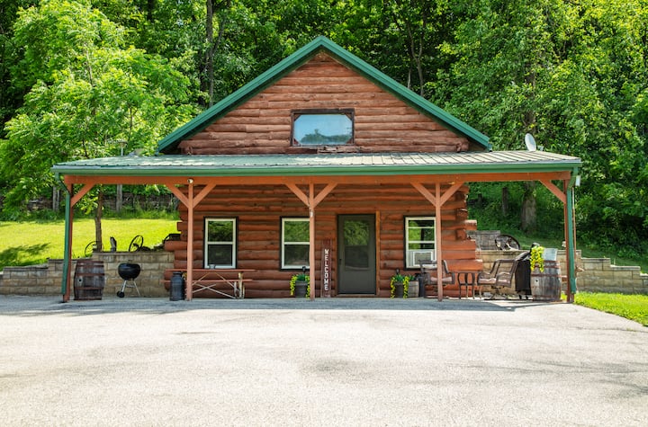 The Railway Lodge 134 Beulah Lane  Mcgregor Ia - Prairie du Chien, WI