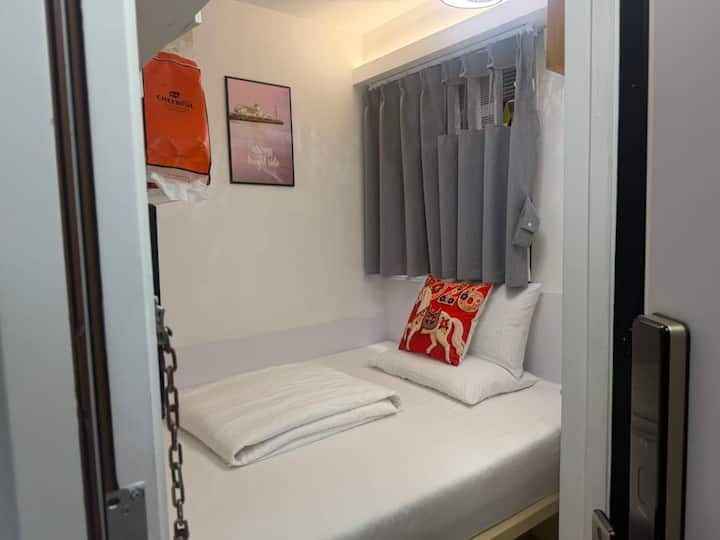 1503室：2號房 無比小家帶來一套管家式服务 带来不一样的体验 尖沙咀地铁口对面 房間內設洗手間 - Hong Kong