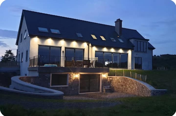 A Luxurious And Stunning Contemporary Home - Westport, Ireland