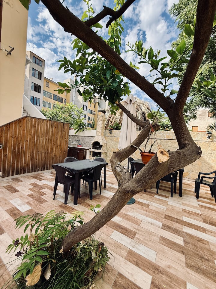 Casa Vacanza Con Cucina In Giardino E Parcheggio - Alghero
